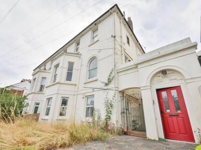 1 bedroom flat for rent in Richmond Road Brighton BN2
