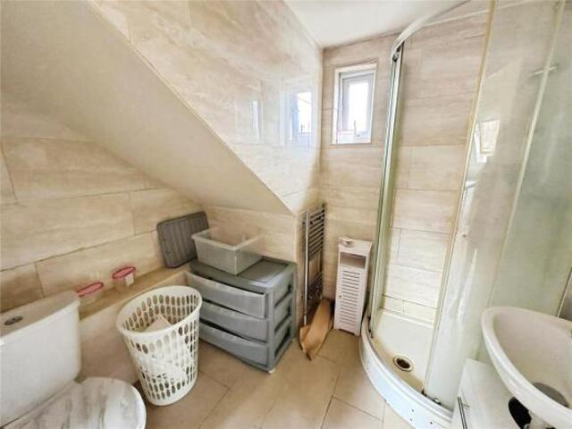 1 bedroom flat for rent in Richmond Road, Gillingham, Kent, ME7