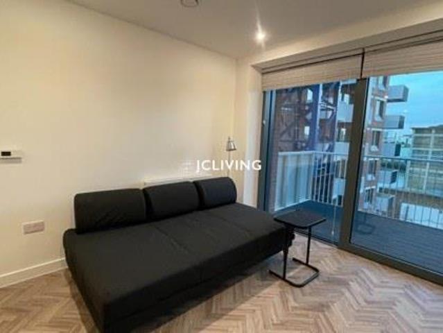 1 bedroom flat for rent in River Apartments, London, E3