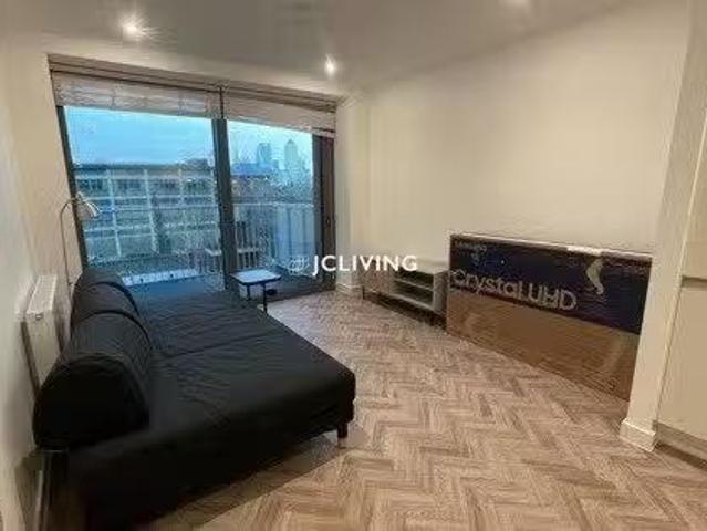 1 bedroom flat for rent in River Apartments, London, E3