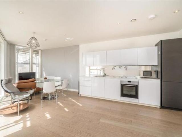 1 bedroom flat for rent in River Gardens Walk, Greenwich, SE10