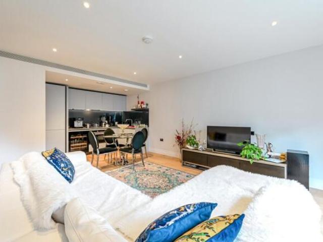 1 bedroom flat for rent in Riverlight Quay, Nine Elms, London, SW11