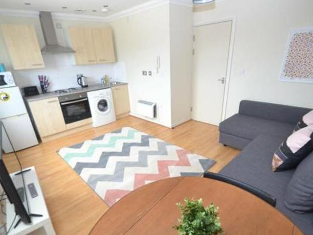 1 Bedroom Flat For Rent In Riverside