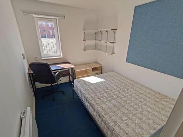 1 Bedroom Flat For Rent In Room 2, Gwennyth Street