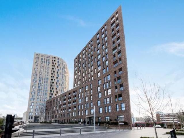 1 bedroom flat for rent in Roosevelt Tower, Manhattan Plaza, 18 Williamsburg Plaza, Canary Wharf, London, E14