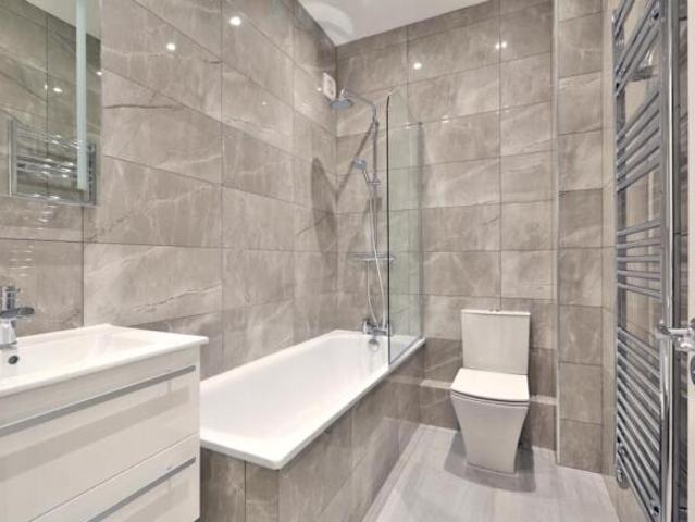 1 bedroom flat for rent in Rochester Road, Kentish Town, NW1