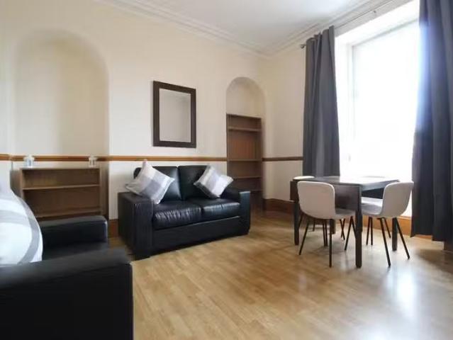 1 bedroom flat for rent in Rosemount Place, Floor Left, AB25