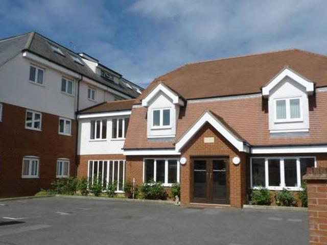 1 bedroom flat for rent in Rosemary Court Rectory Road CO5