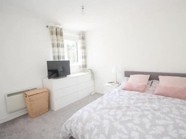 1 bedroom flat for rent in Russell Mount, Branksome Wood Road, Bournemouth, Christchurch Poole, BH4