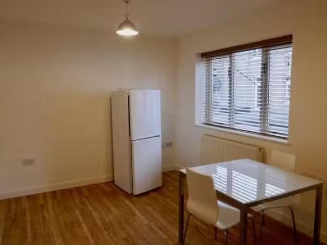 1 bedroom flat for rent in Rutherford Court, Trowbridge, Wilts.