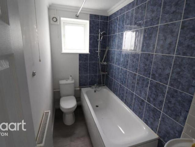 1 bedroom flat for rent in Ruthin Close, Luton, LU1