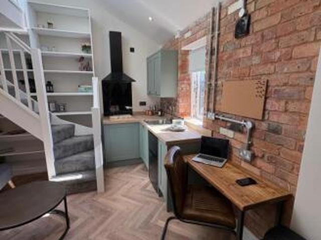 1 bedroom flat for rent in S4 U 71 Raddlebarn Road, Selly Oak, West Midlands, B29