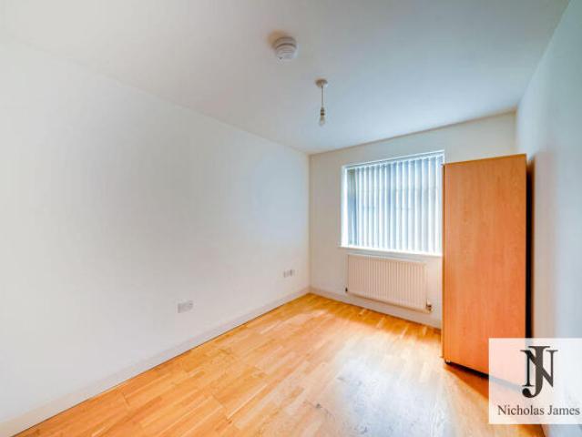 1 bedroom flat for rent in Scotland Green, London N17