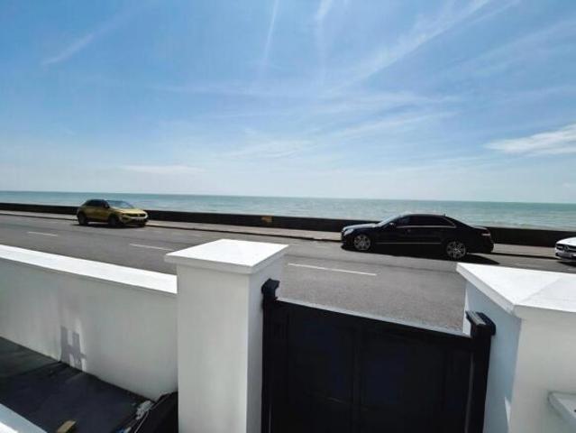 1 bedroom flat for rent in Sandgate Esplanade, Sandgate, Folkestone, CT20