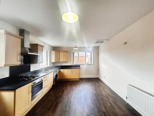 1 bedroom flat for rent in Sandringham Road, Doncaster, South Yorkshire, DN2