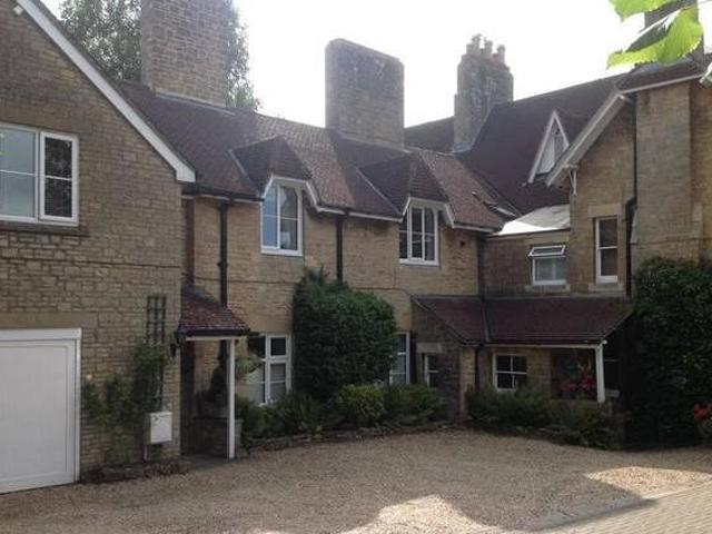 1 bedroom flat for rent in Sanford House Old Town SN1