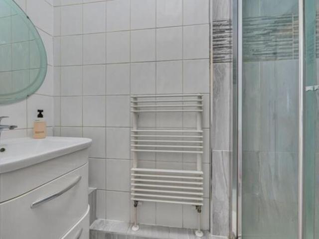 1 bedroom flat for rent in Sangley Road, Catford, London, SE6