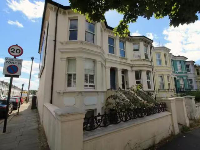 1 bedroom flat for rent in Sackville Road, Hove, BN3