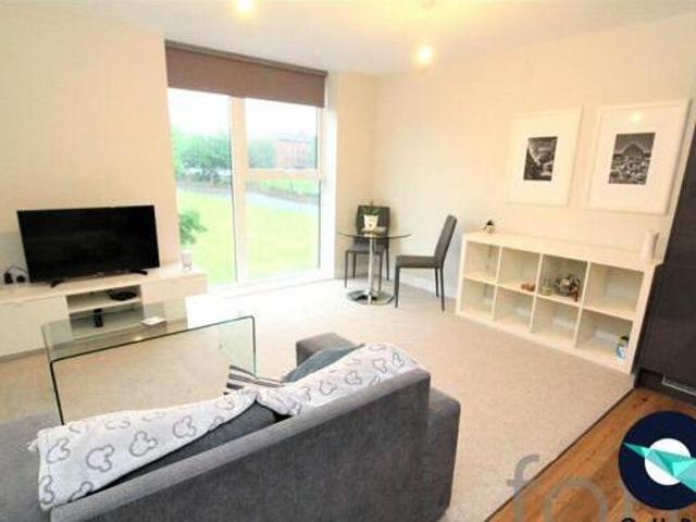 1 Bedroom Flat For Rent In Salford, Greater Manchester