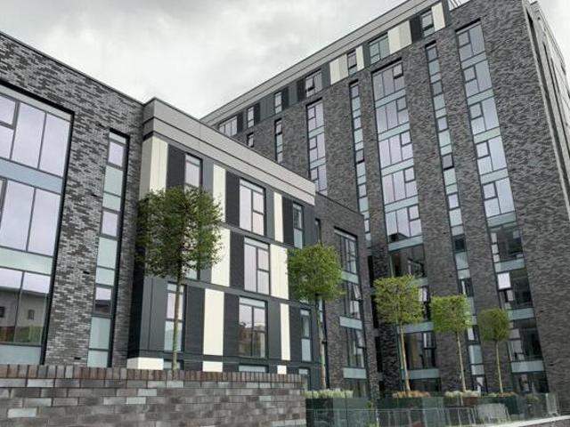 1 Bedroom Flat For Rent In Salford, Lancashire
