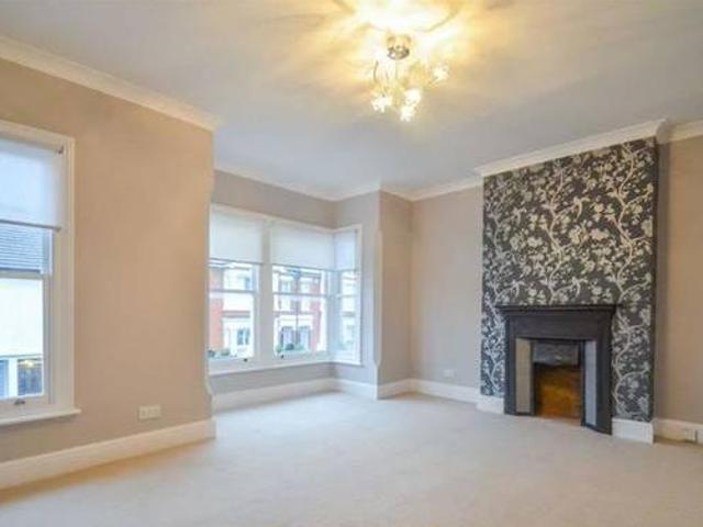 1 bedroom flat for rent in Seaview Road Leighonsea Essex SS9