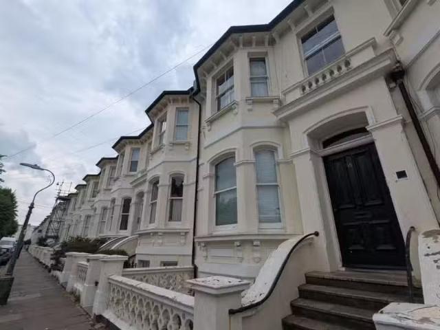 1 bedroom flat for rent in Seafield Road, Hove, BN3