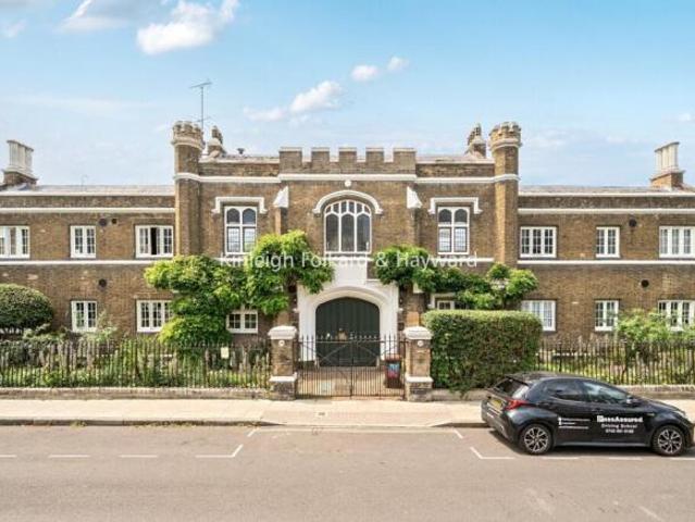 1 bedroom flat for rent in Sedgmoor Place, Camberwell, London, SE5