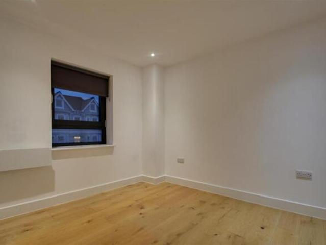1 bedroom flat for rent in Selden Road, Worthing, BN11