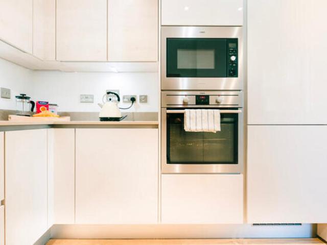 1 bedroom flat for rent in Skein Court Gresham Place, London, E3