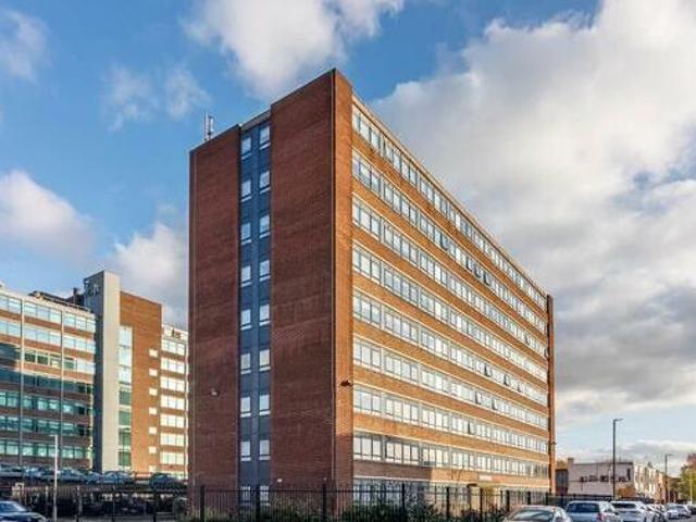 1 Bedroom Flat For Rent In Skerton Road