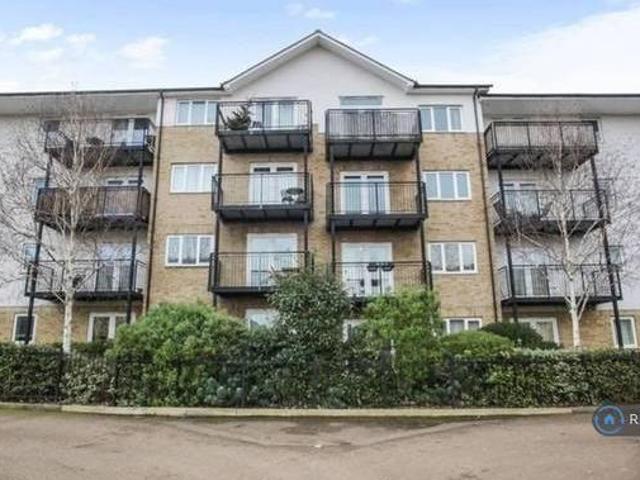 1 bedroom flat for rent in Sharps Court Hitchin SG4