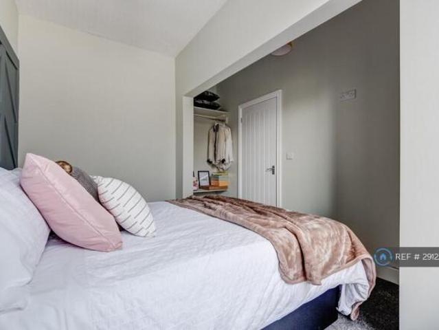 1 bedroom flat for rent in Sheffield, S6