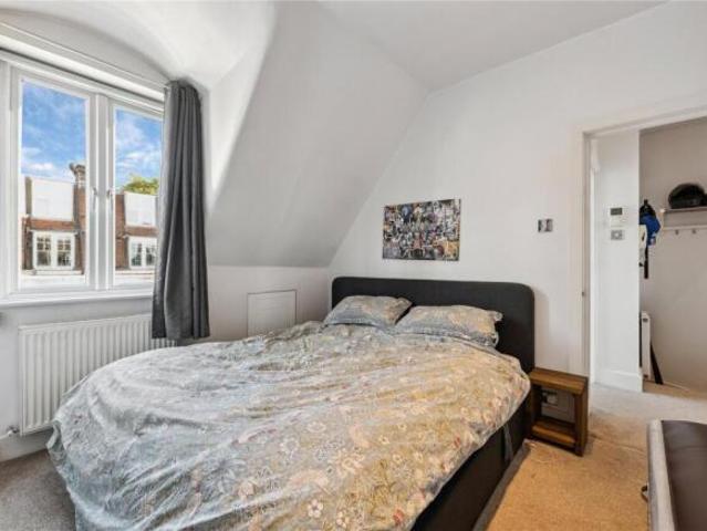 1 bedroom flat for rent in Sheffield Terrace, Campden Hill, W8