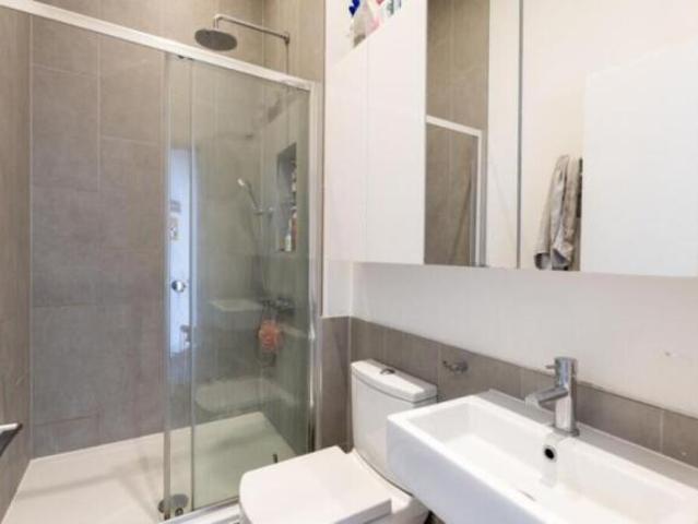 1 bedroom flat for rent in Shepherd's Bush Road, Shephard's Bush, London, W6
