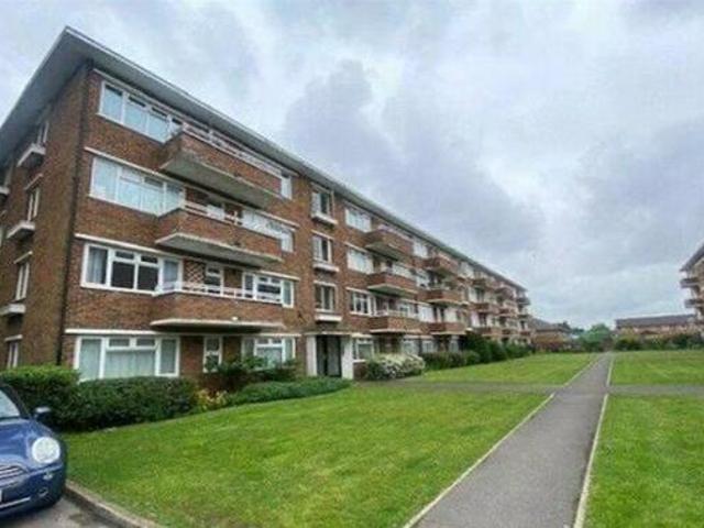 1 Bedroom Flat For Rent In Shirley Road