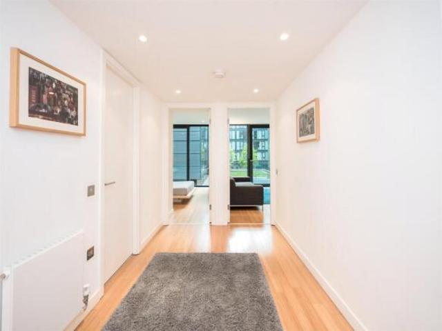 1 bedroom flat for rent in Simpson Loan, Edinburgh, EH3
