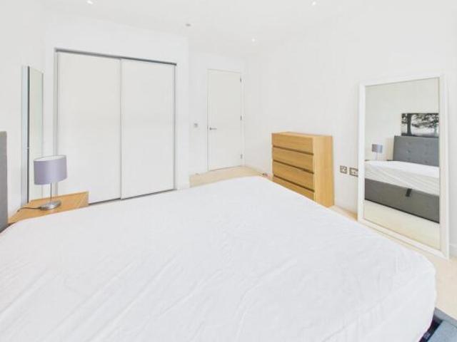 1 bedroom flat for rent in Simpson Loan, Meadows, Edinburgh, EH3