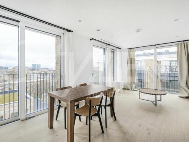 1 bedroom flat for rent in Signature House, 4 Jubilee Walk, London, WC1X