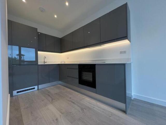 1 bedroom flat for rent in Silbury Boulevard, Technology House, MK9