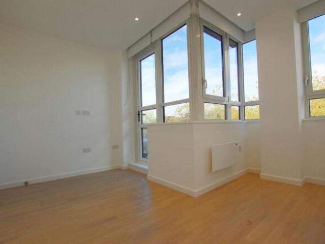 1 bedroom flat for rent in Silbury Boulevard, Granton House, MK9