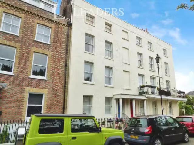 1 bedroom flat for rent in South Terrace, BN17