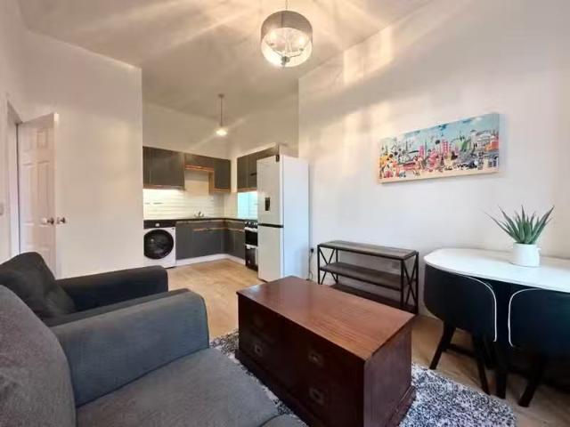 1 bedroom flat for rent in South Vesalius Street, Shettleston.