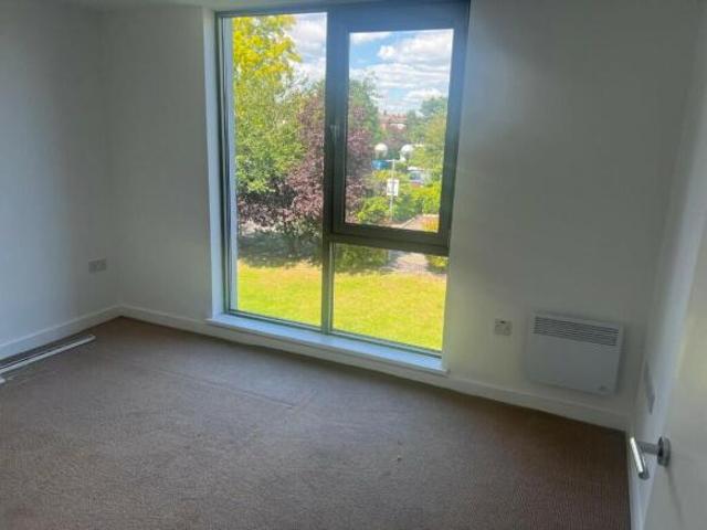 1 bedroom flat for rent in Southchurch Road, Southend On Sea, Essex, SS1
