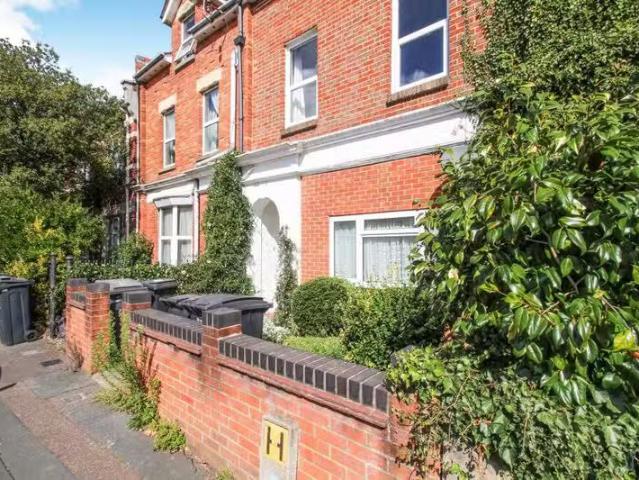 1 bedroom flat for rent in Southcote Road, Bournemouth, BH1