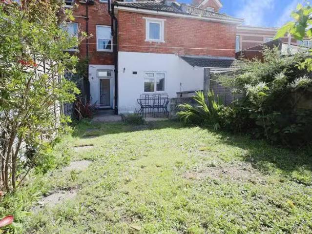 1 bedroom flat for rent in Southcote Road, Bournemouth, BH1