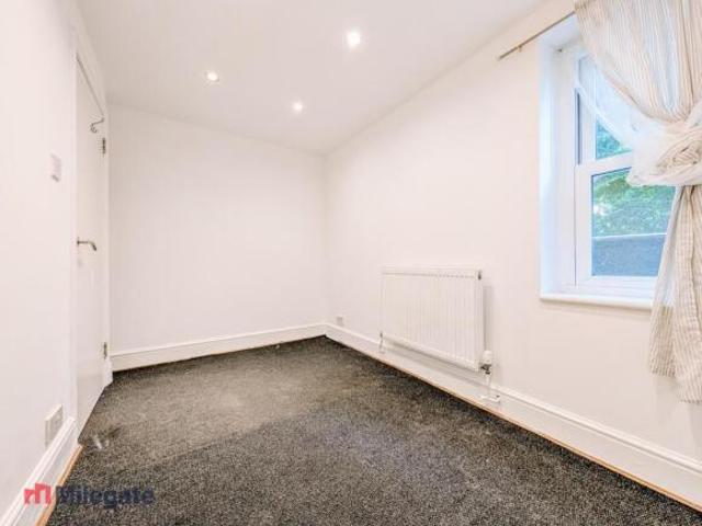 1 bedroom flat for rent in Southwood Road, London, SE9