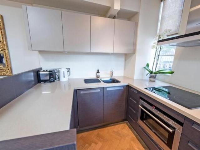 1 bedroom flat for rent in Sloane Avenue Mansions, Chelsea, London, SW3