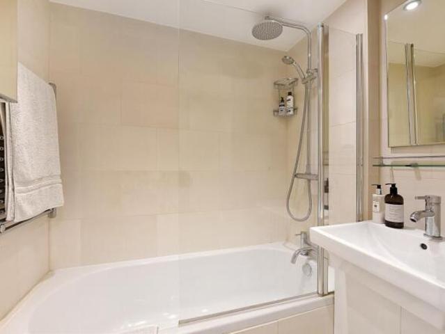 1 bedroom flat for rent in Sloane Avenue, Chelsea, London, SW3