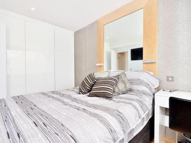 1 bedroom flat for rent in Sloane Avenue, Chelsea, London, SW3
