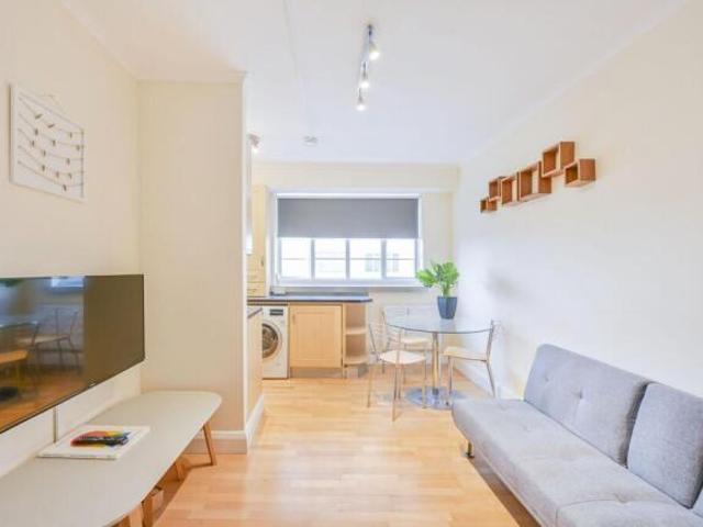 1 bedroom flat for rent in Sloane Avenue, Chelsea, London, SW3